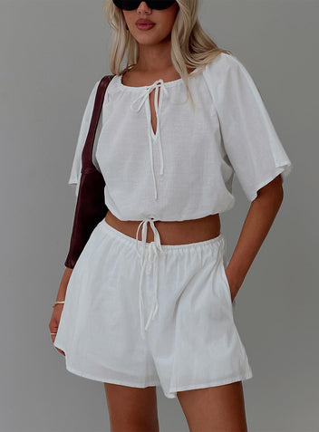 Patty Set White | Princess Polly