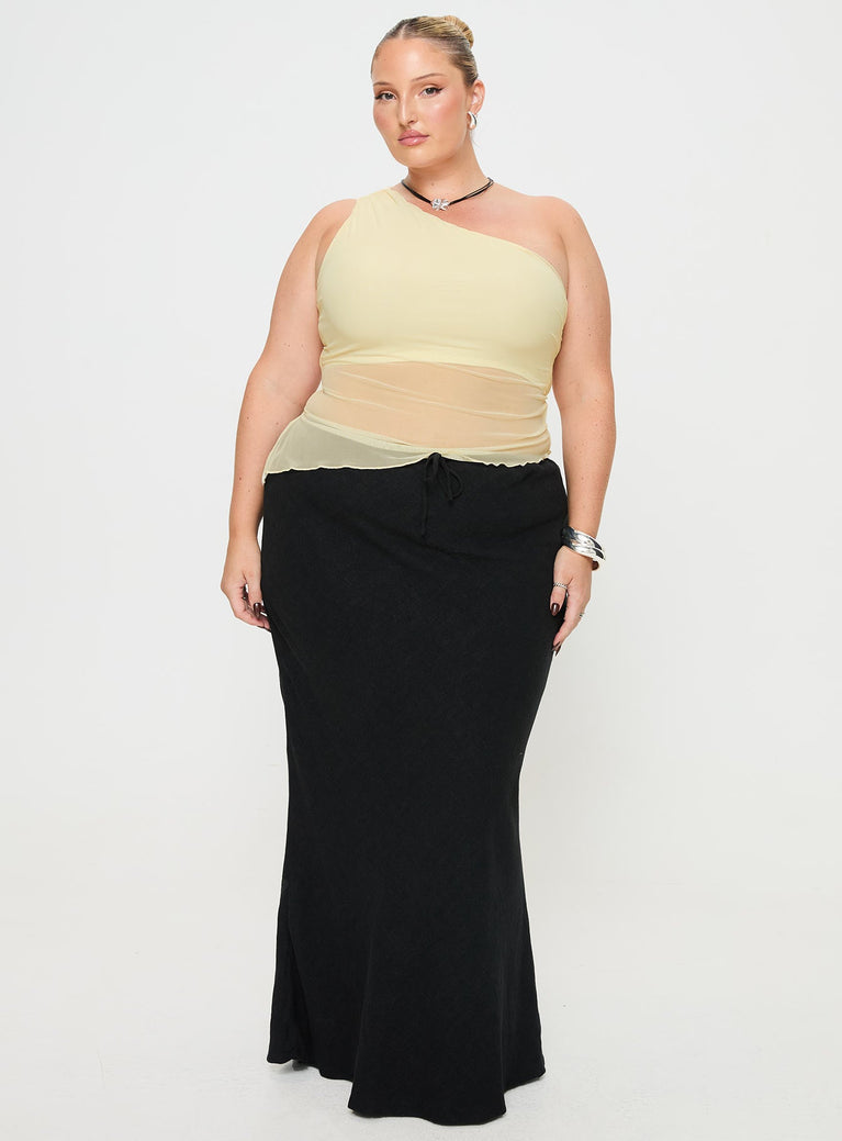 Gilda Asymmetric Top Cream Curve | Princess Polly AU