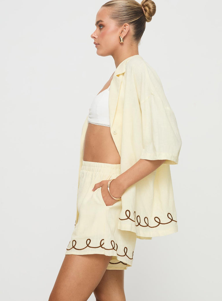 Jamari Linen Blend Shorts Cream / Brown | Princess Polly AU