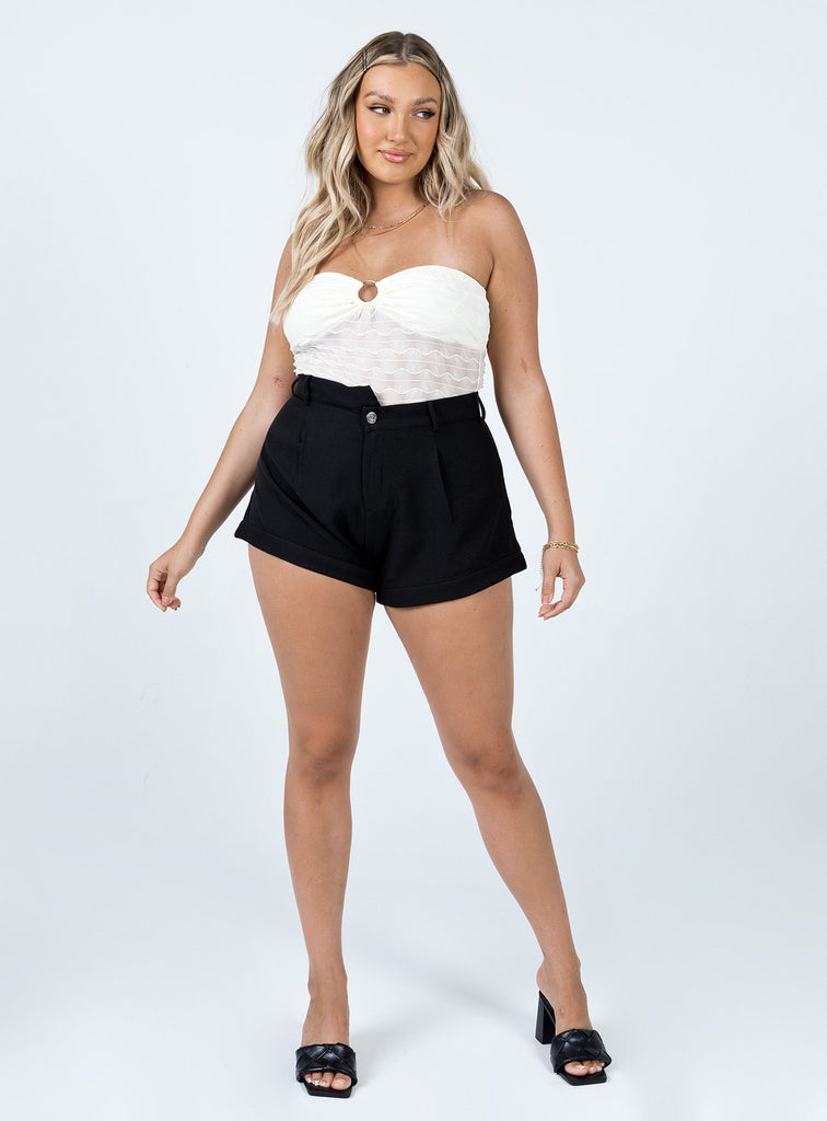 Nalah Shorts Black | Princess Polly AU