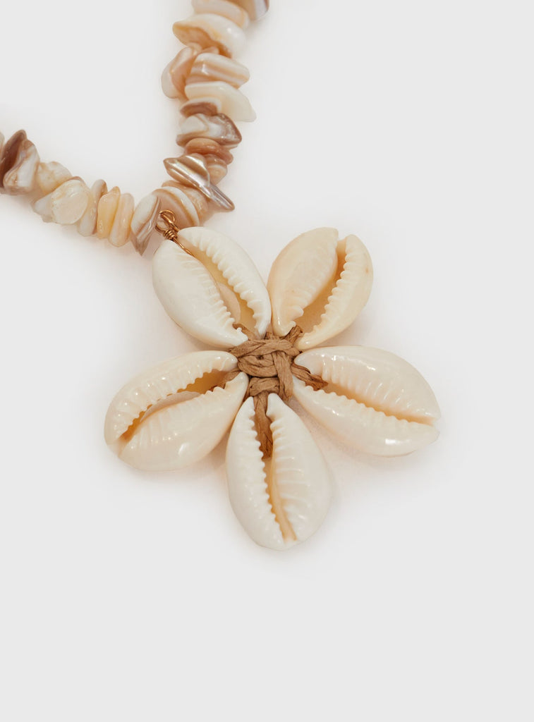Keeping Cool Necklace Beige | Princess Polly AU